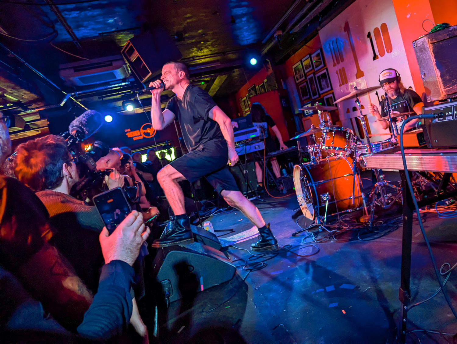 Benefits - The 100 Club, London - David Jackson Photography